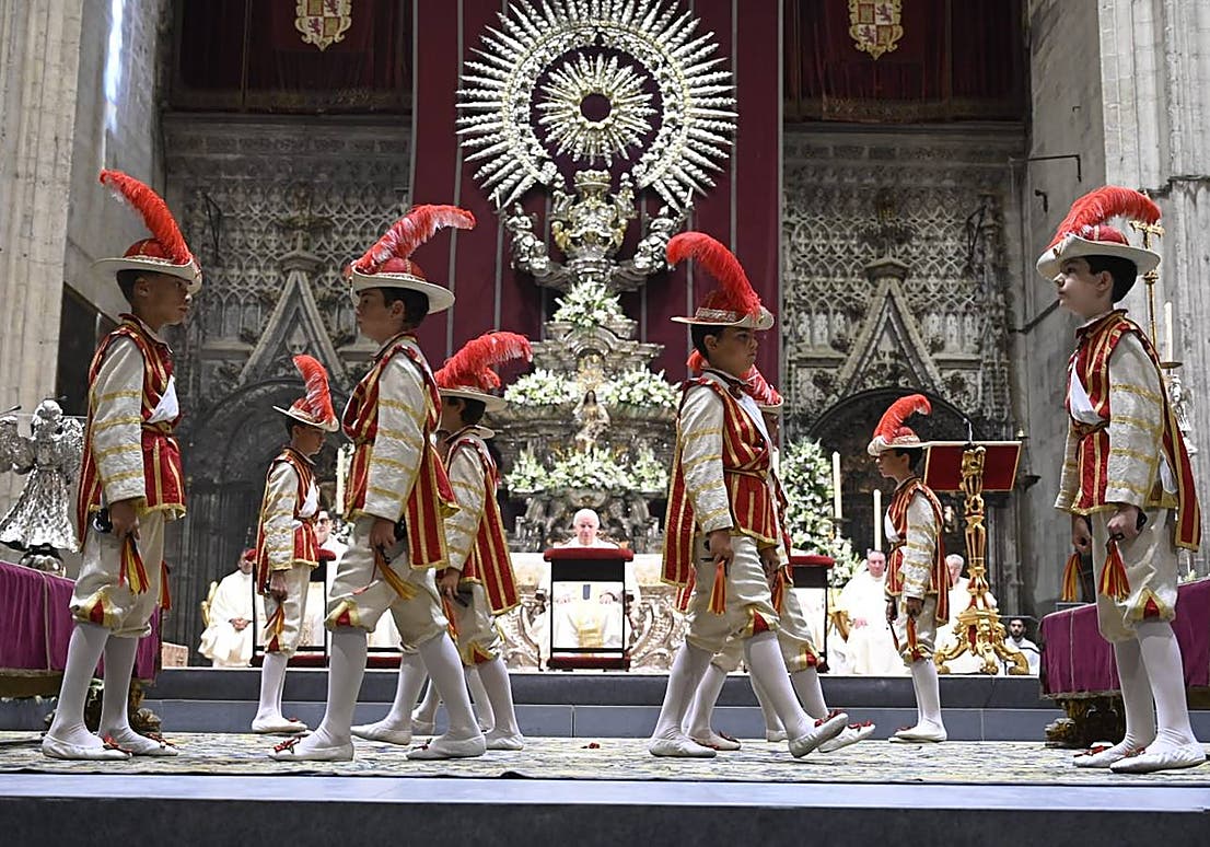 En imágenes, tradicional baile de los Seises en el Corpus de Sevilla 2024