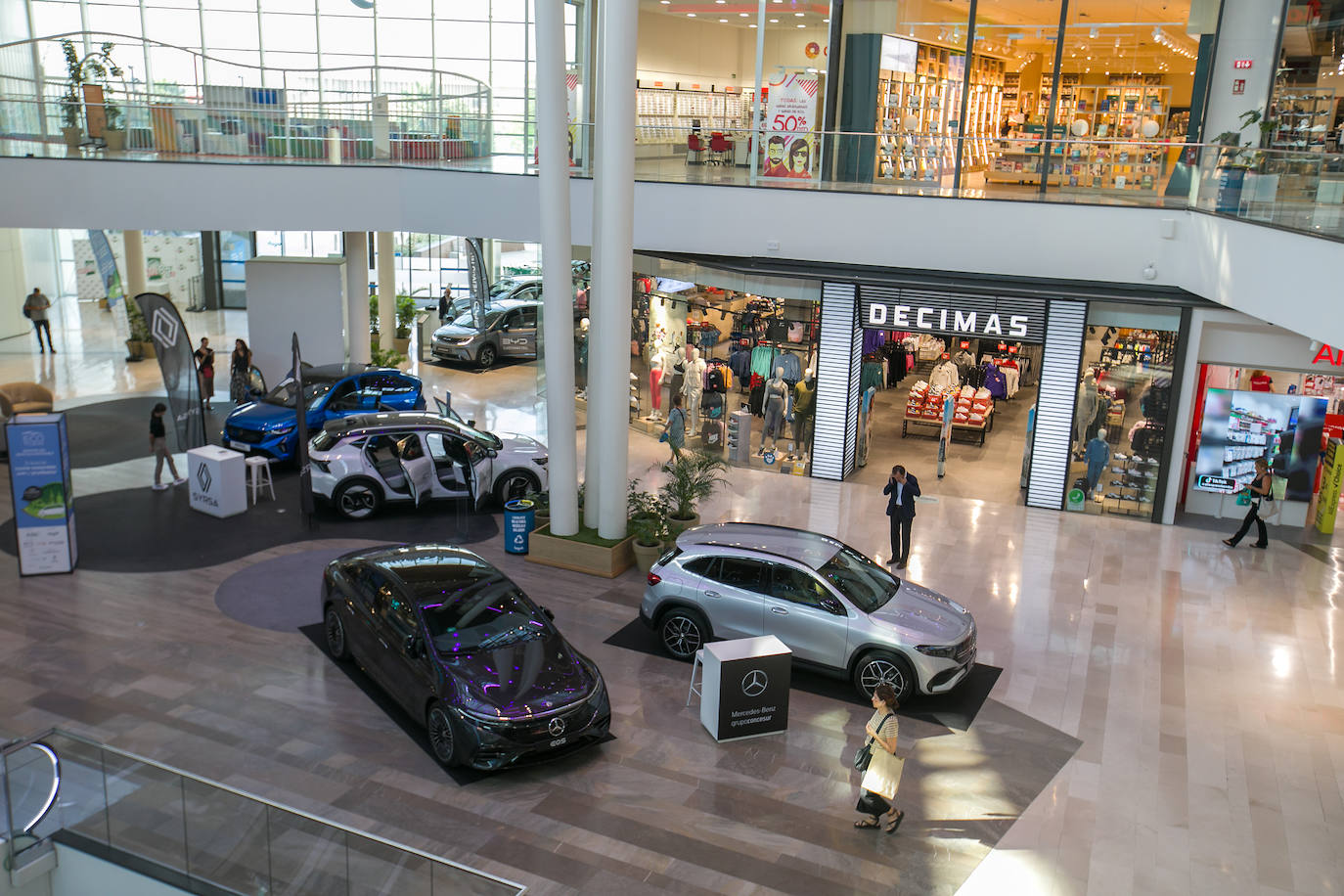 Ecomueve 2024: La muestra del vehículo sostenible de Sevilla, en imágenes