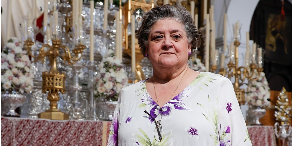 Ana, médica de Dos Hermanas desde hace 40 años: «El enganche de la ...