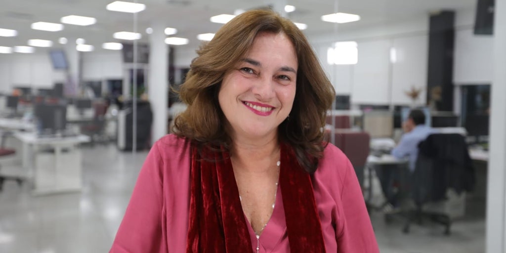 Mercedes Benítez: «Lo de la Feria de Sevilla es un lío muy gordo»