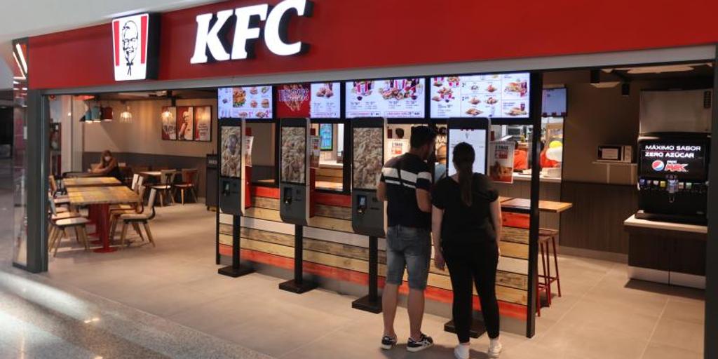 KFC estará regalando patatas fritas en Sevilla este viernes