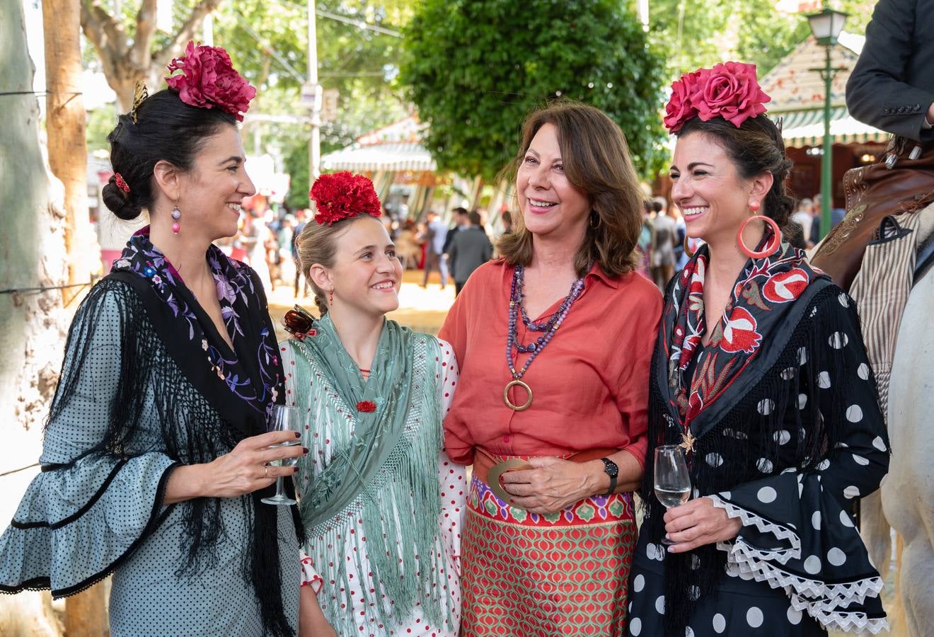 De paseo por el Real: Martes de Feria de Abril de Sevilla 2025