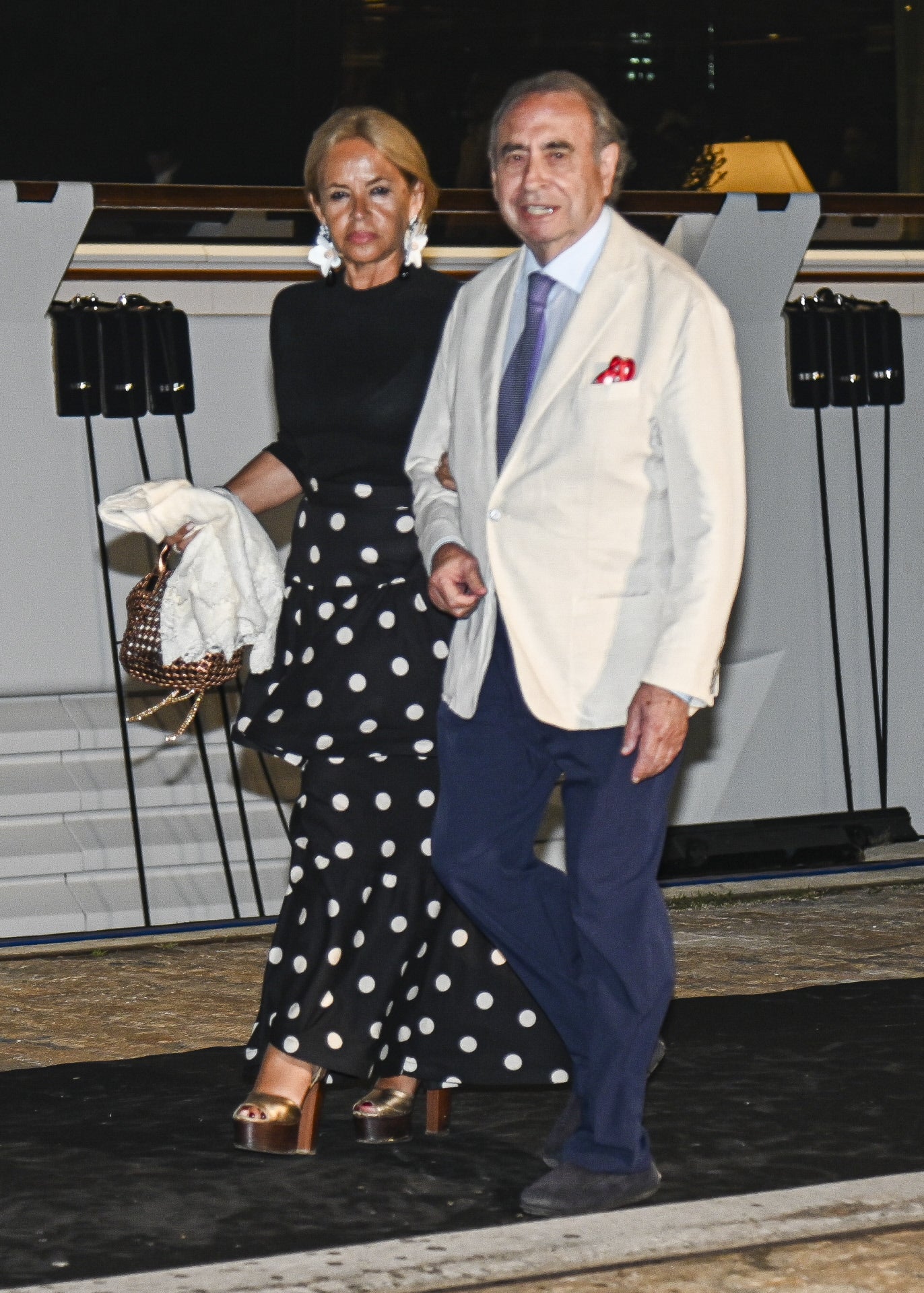 El millonario mexicano Ricardo Salinas, anfitrión en su yate de lujo ...