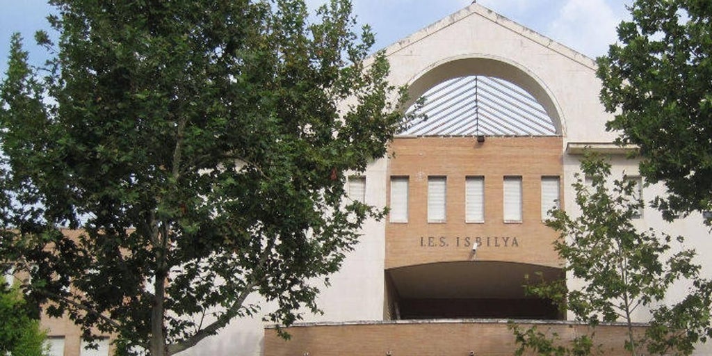 Estos son los centros educativos de Sevilla con más premios en Bachillerato