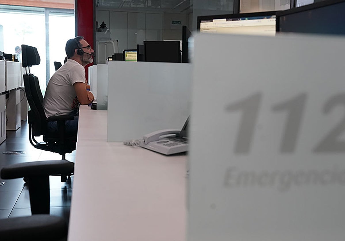 El 112 ha gestionado en verano en la provincia de Sevilla más de 57.000 emergencias, superando ...