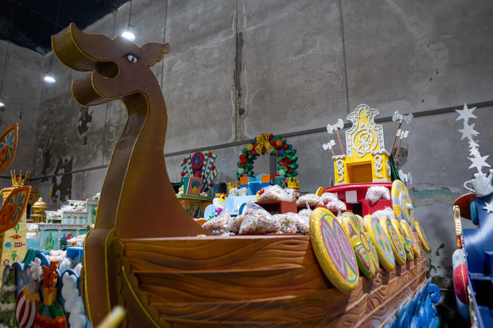 Todas las carrozas de la Cabalgata de los Reyes Magos de Sevilla de ...