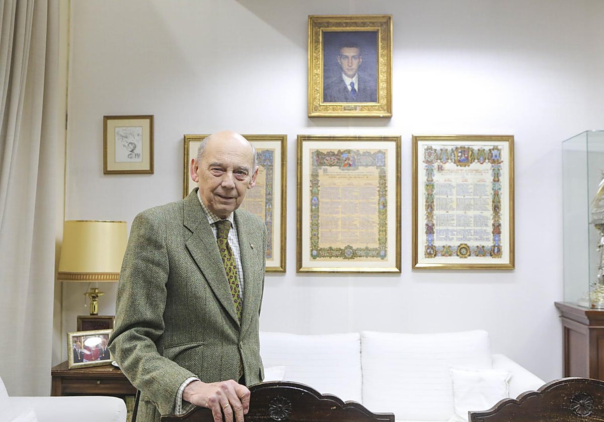 Emilio Boja Malavé seguirá siendo presidente del Ateneo de Sevilla tras ...
