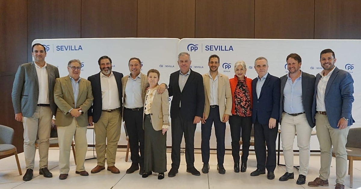 Juan Bueno releva a Minerva Salas en la Presidencia del PP de Nervión