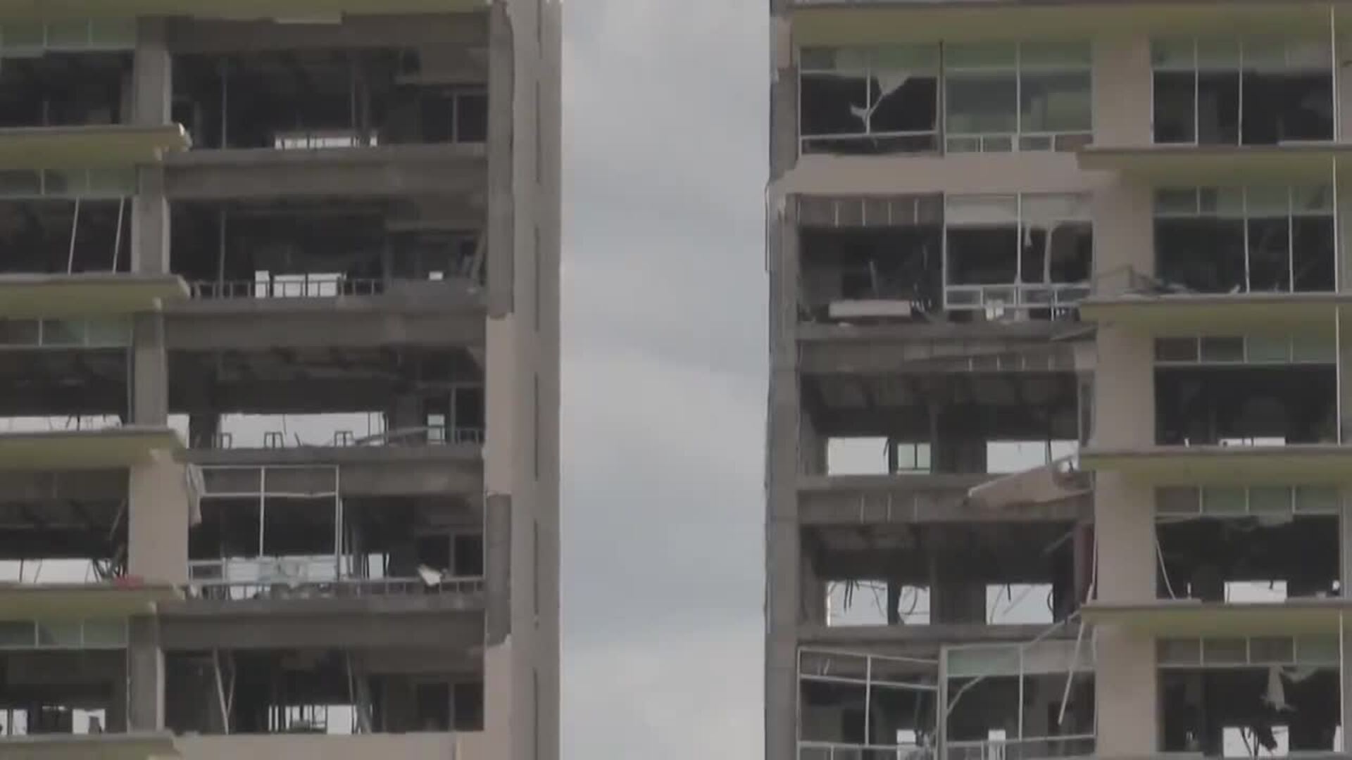 Acapulco permanece devastado un mes después del huracán Otis a pesar de ...