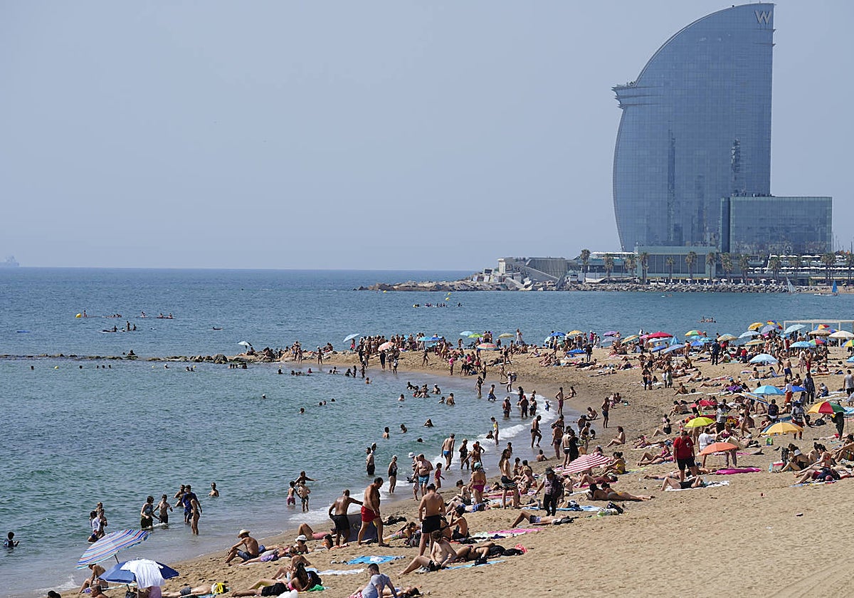 La sequía en Semana Santa: empieza la temporada en las playas de ...