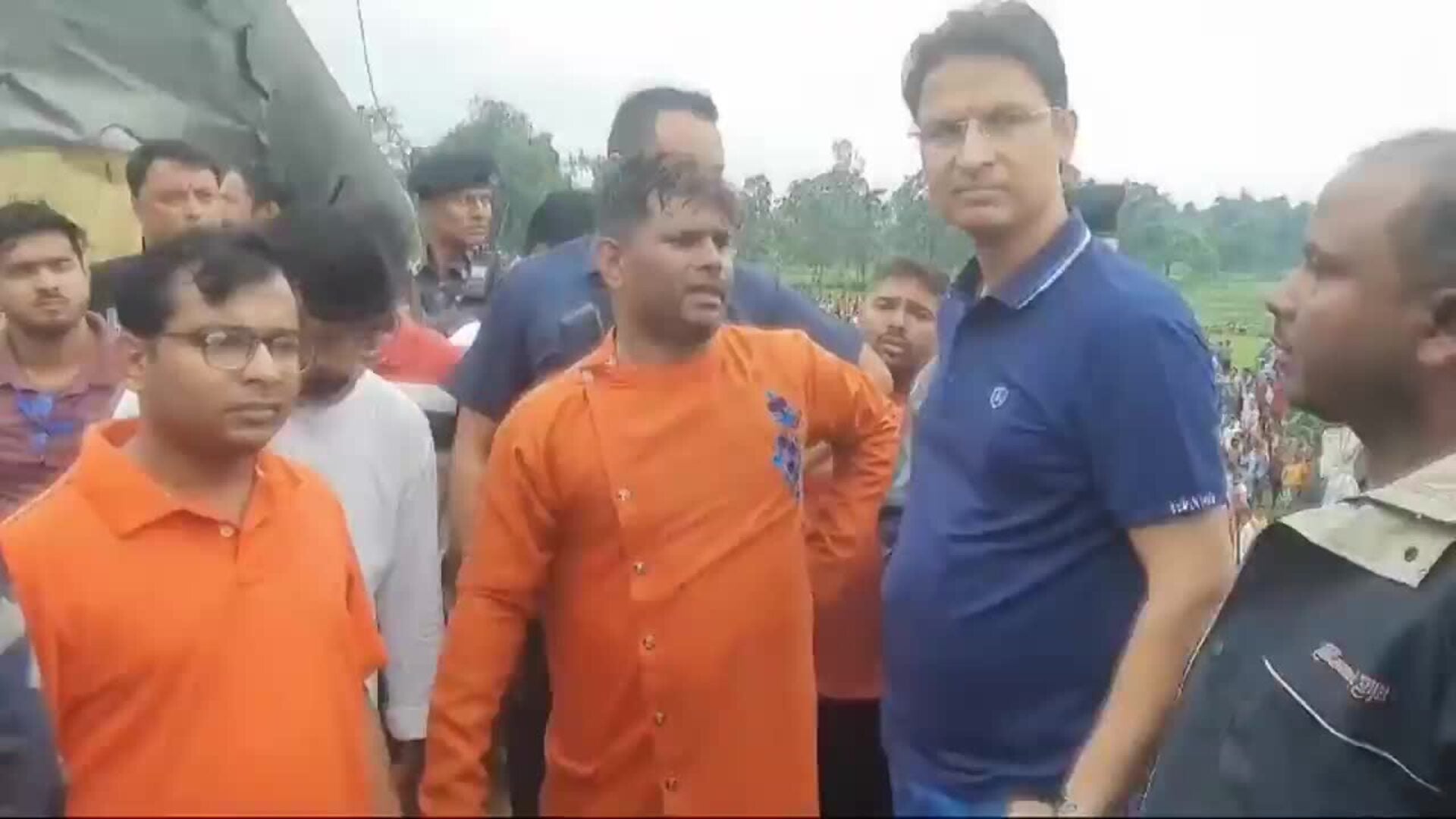 Al menos 15 muertos y decenas de heridos tras un choque de trenes en la India