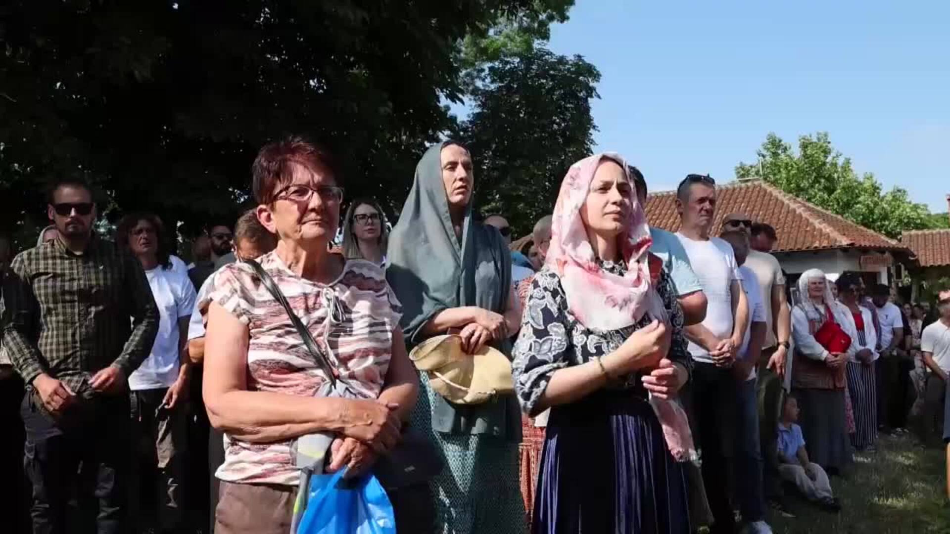 Serbios ortodoxos celebran el 'Vidovdan' (San Vito) en Kosovo