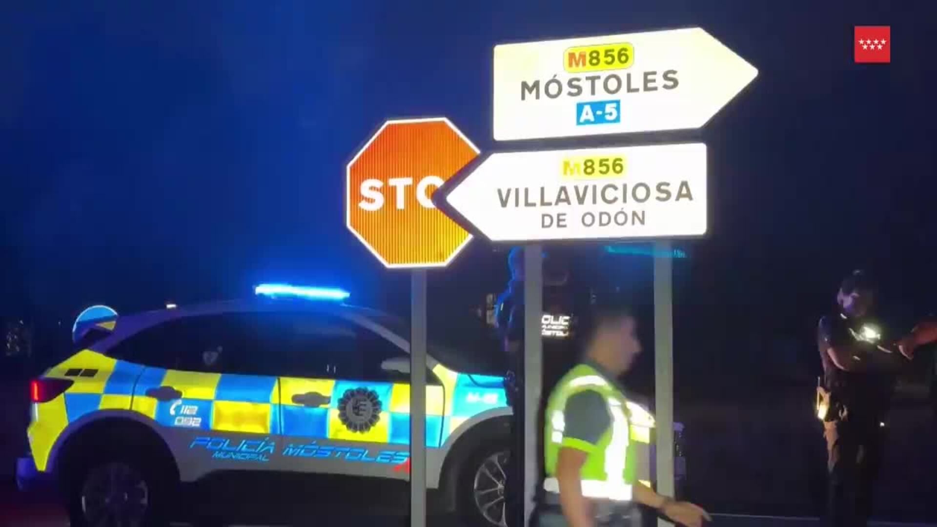 Muere un motorista tras salirse de la vía y chocar contra una señal en ...