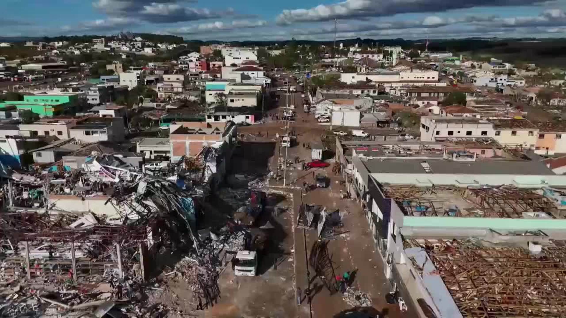 Declaran calamidad pública en Brasil tras tornado que dejó seis muertos y 750 heridos