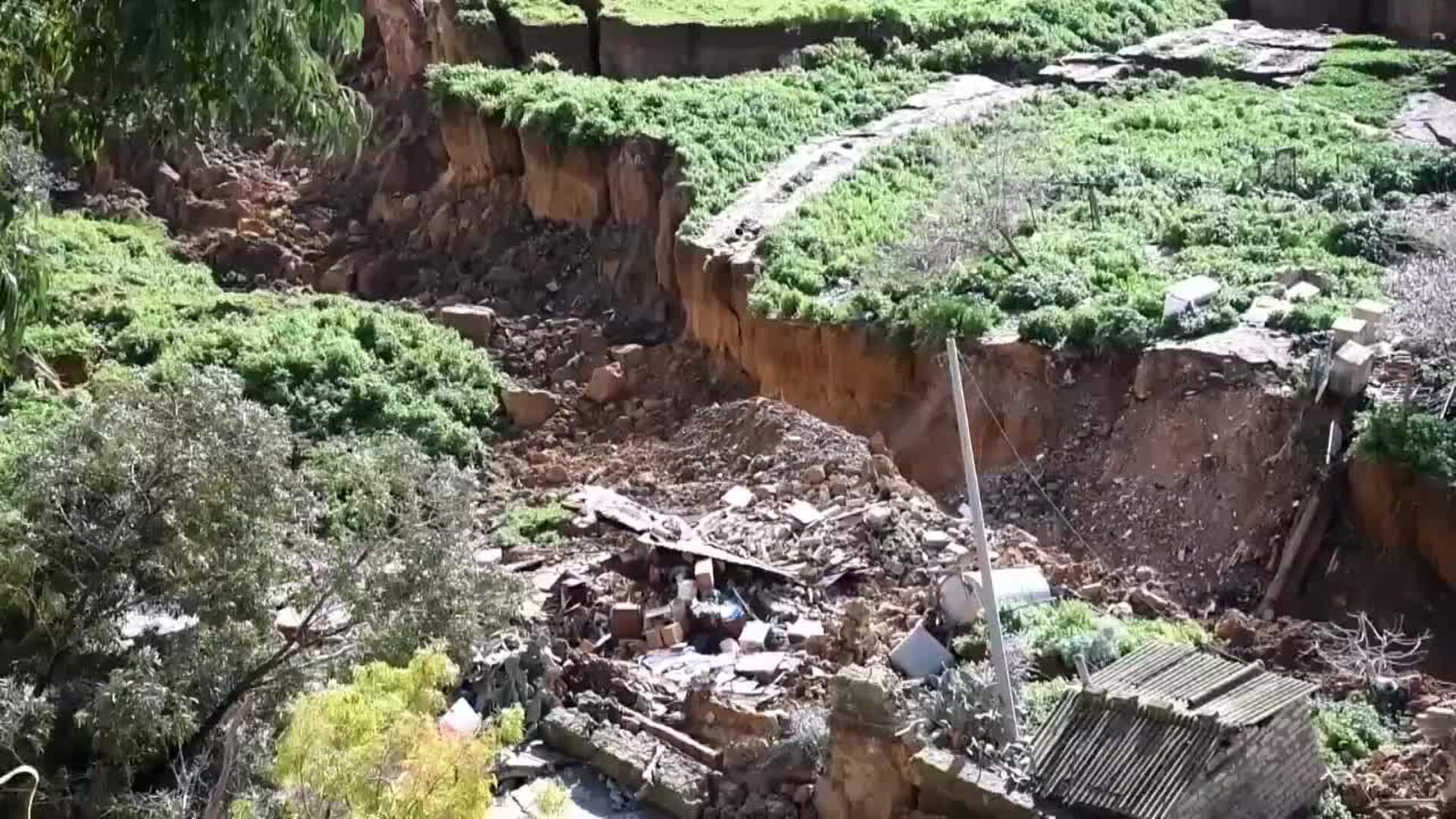 Un temporal causa corrimientos de tierra y alertas en Italia
