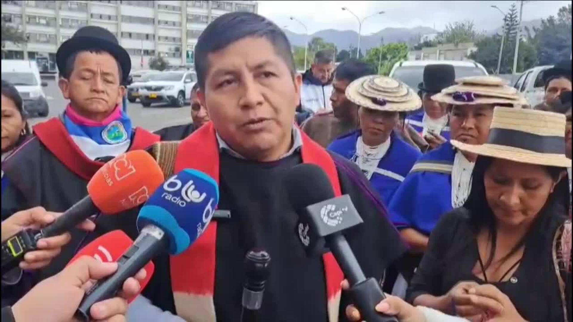 Indígenas misak protestan en Bogotá por disputa de tierras ancestrales