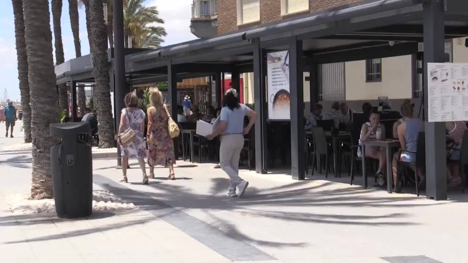 Día de playa en Torrevieja (Alicante)