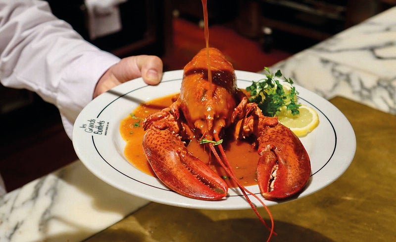Viaje al mejor buffet del mundo, donde comer como un rey francés sin ...