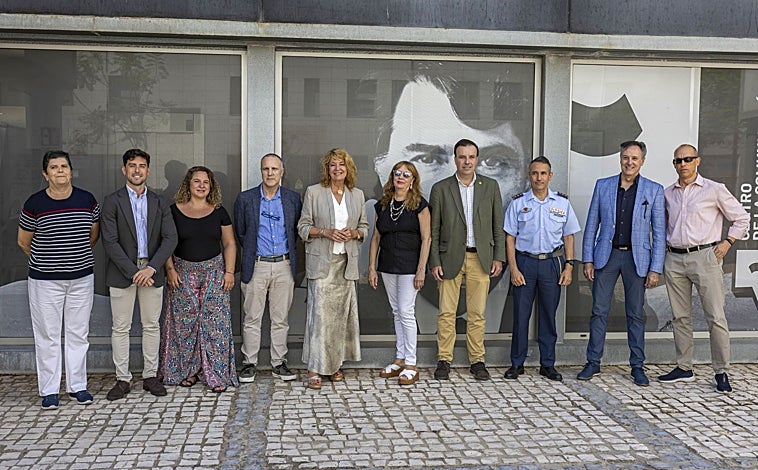 Ya se puede visitar la exposición que muestra «la huella de Hermida en ...