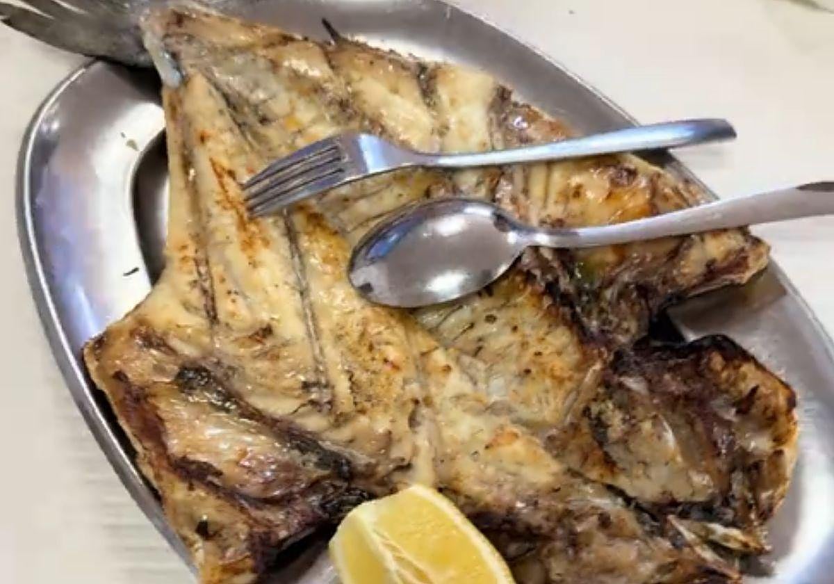 El paraíso pescado a la brasa está a sólo unos minutos de Huelva: un ...