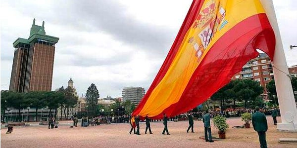 Vox pedirá al nuevo equipo de gobierno que coloque la bandera nacional ...