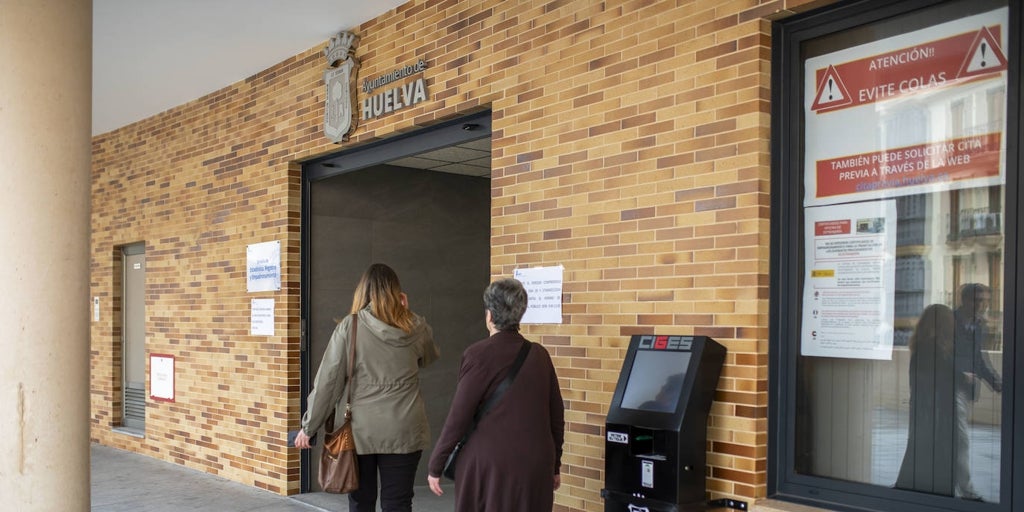 Nuevo sistema del Padrón de Huelva con más citas cada día