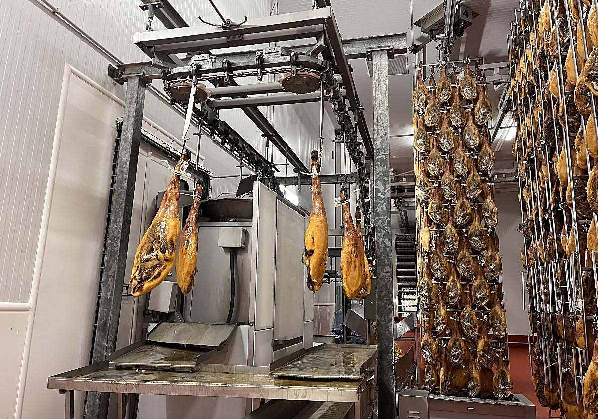 Una importante fábrica de jamones de Huelva busca trabajadores para ...