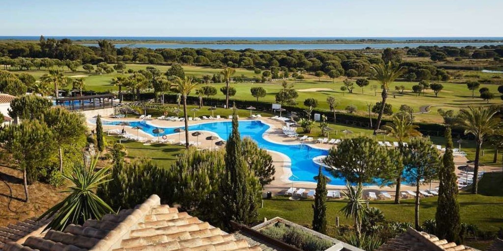 Así es uno de los hoteles más espectaculares de la provincia de Huelva ...