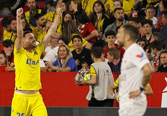 El segundo adiós de Lucas Pérez al Cádiz CF: dos meses de liderazgo y ...