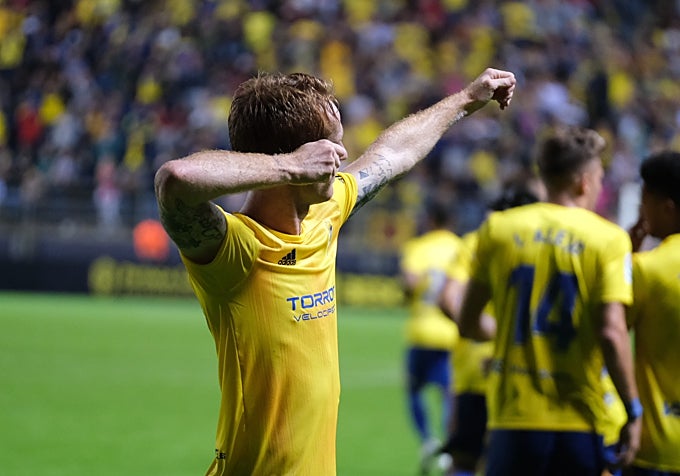 Álex, excapitán del Cádiz CF: «Todavía estoy en 'shock', pero ha sido ...