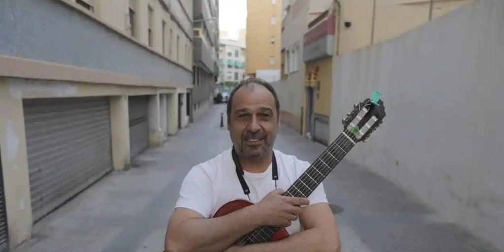 David Carapapa elige las coplas de su vida en la taberna de Las Banderas