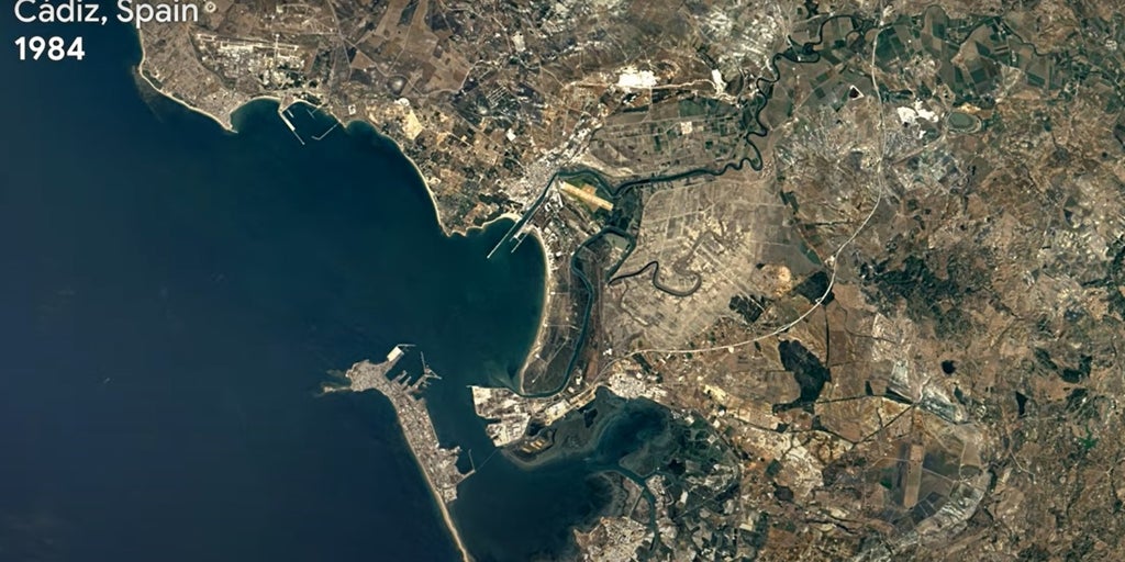 Vídeo: La espectacular transformación de la Bahía de Cádiz en 40 años ...