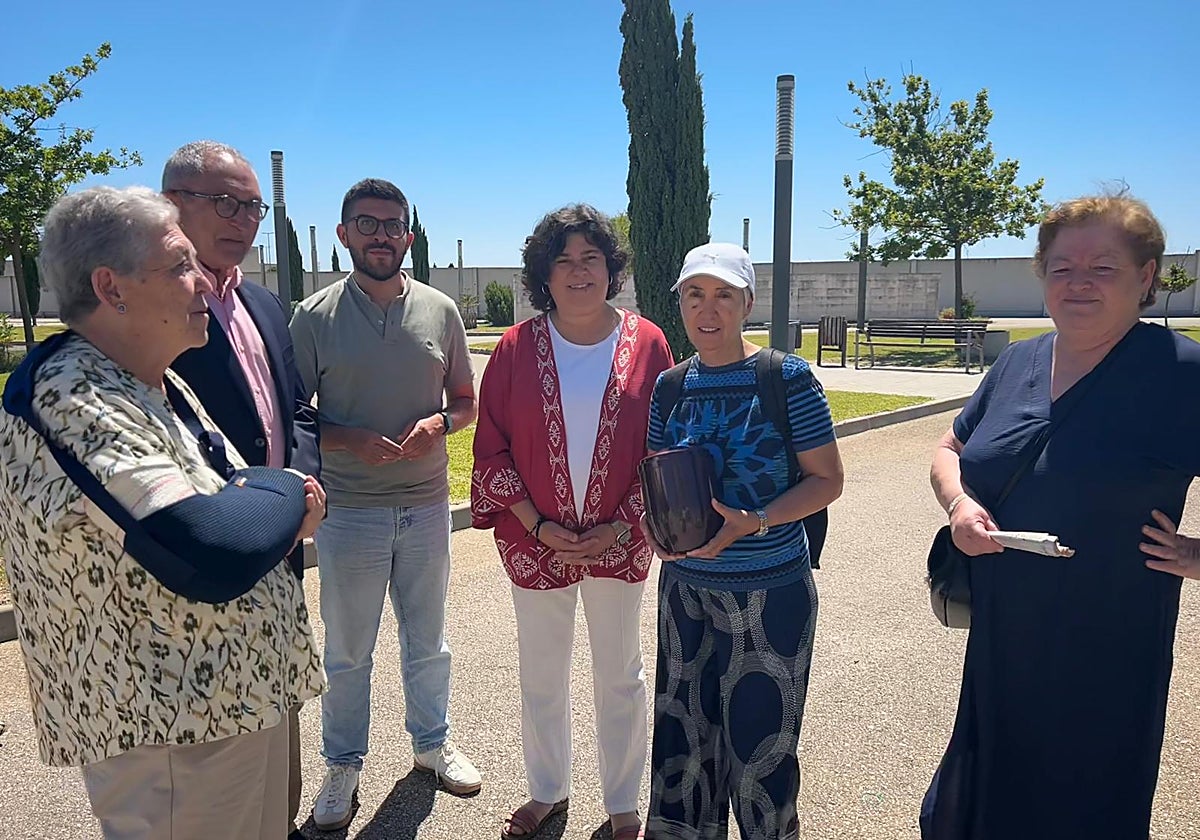 Emotivo entierro del marinero sanluqueño del naufragio del Domenech de Varo