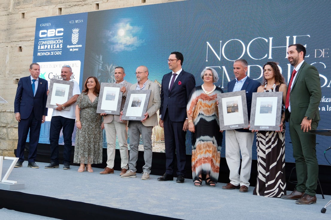 Fotos: La Noche de la Empresa llena el Alcázar de Jerez