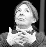 La actriz Alicia Hermida participa en un taller de teatro en Los Yébenes