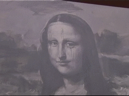 La Mona Lisa llora en el Louvre