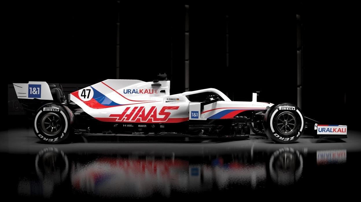 La AMA ya investiga a Haas por pintar sus coches con la bandera rusa