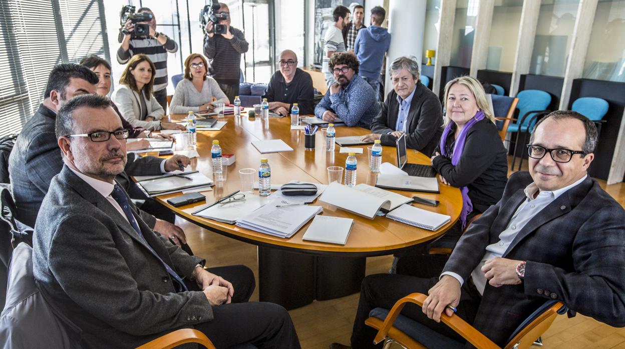 El Consell Rector de À Punt aprueba ampliar su capital para compensar ...
