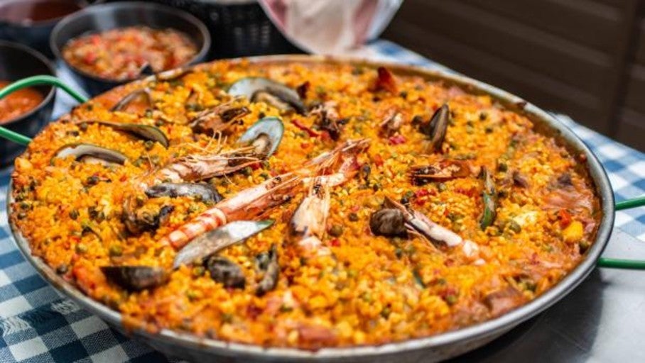 ¿Cuál es el truco de la paella? Sigue estos consejos para que te quede ...