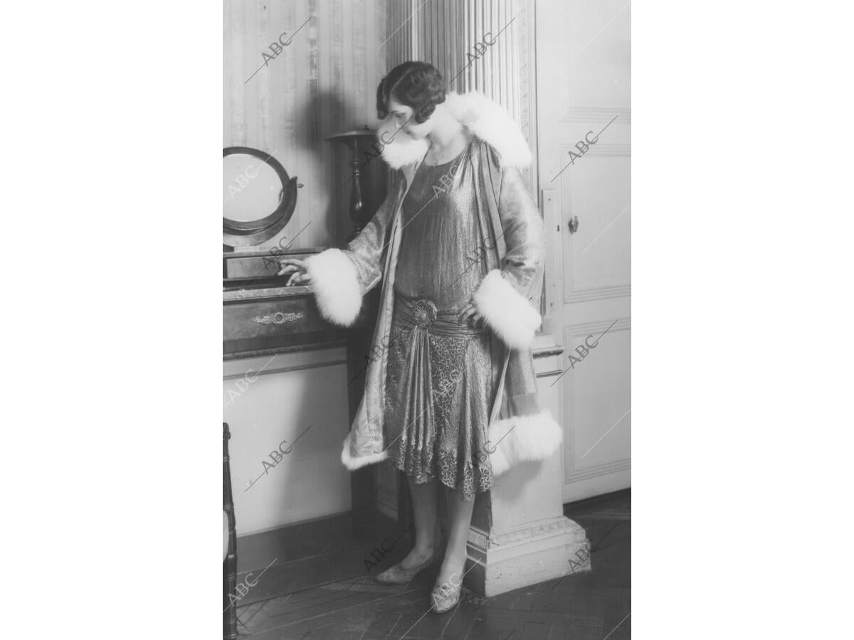 En la Imagen, abrigo de 1926 diseño de Joseph Paquin - Archivo ABC