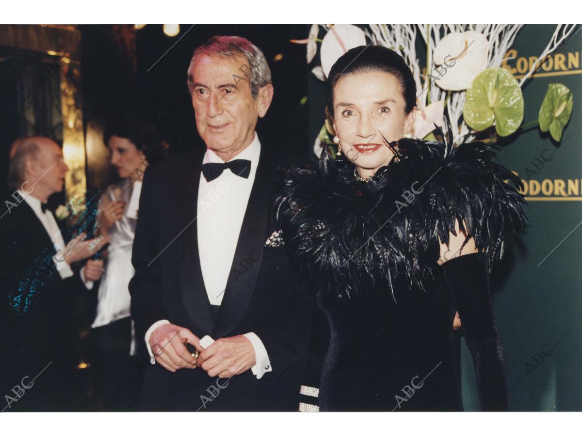 Elio Berhanyer y Charo Palacios, Condesa de Montarco, en la gran fiesta ...