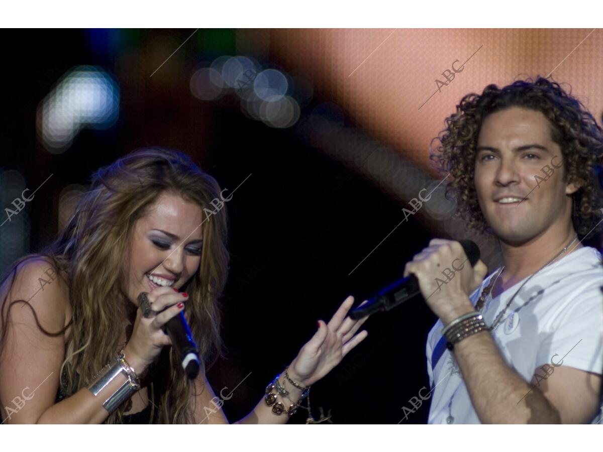 Miley Cyrus y David Bisbal - Archivo ABC