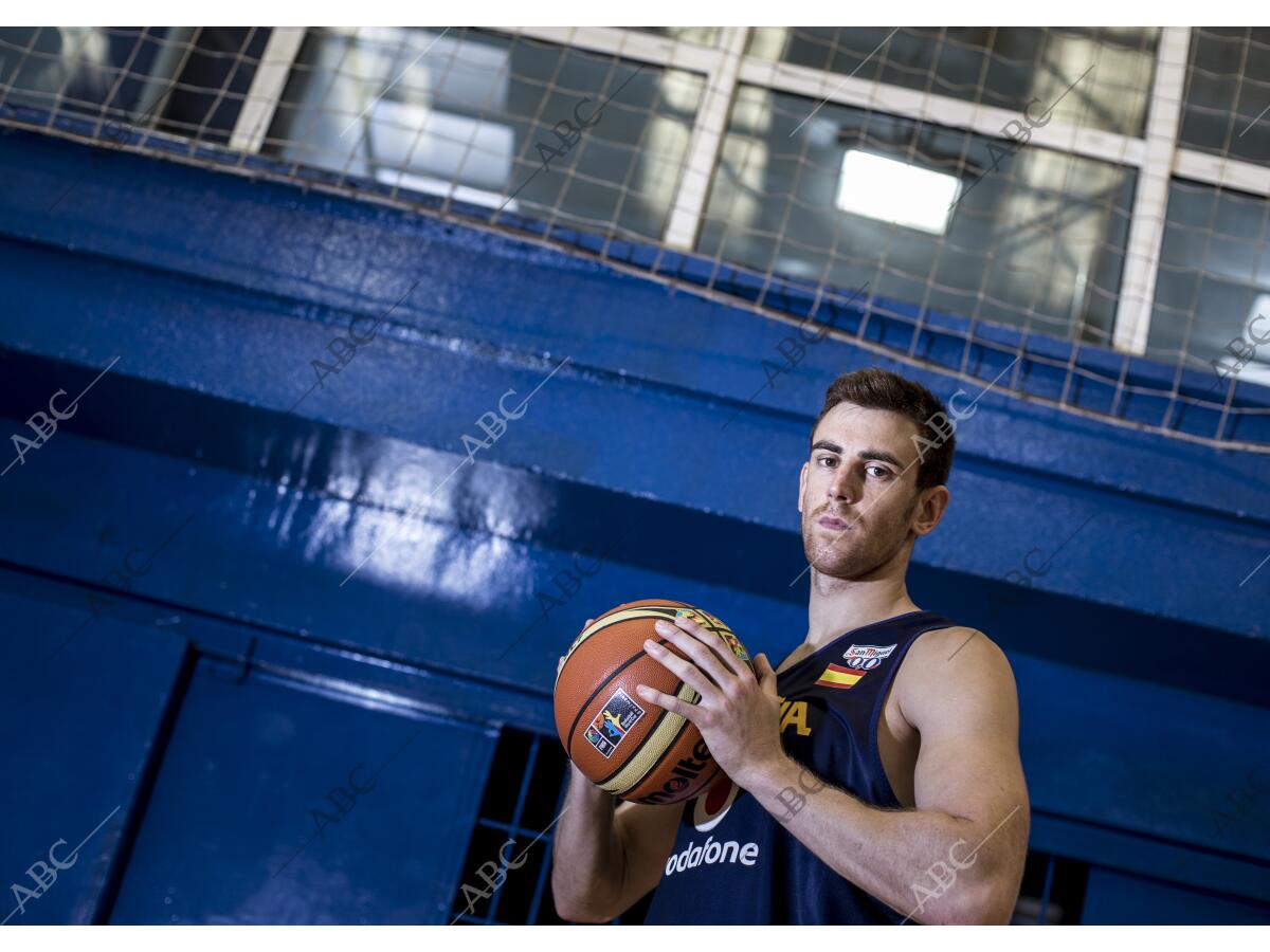 Entrevista Victor Claver, jugador de la seleccion española de ...