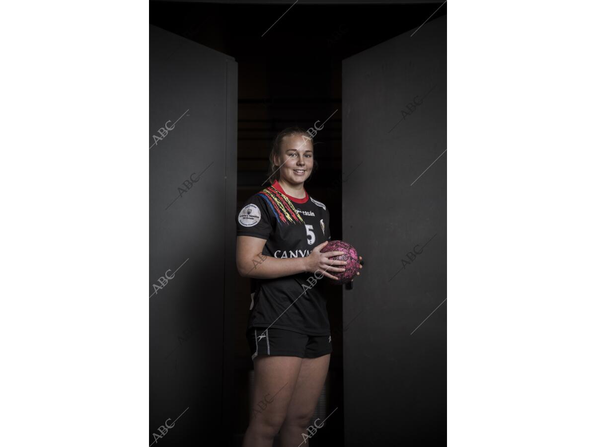 Entrevista a Raquel Bejarano, jugadora de balonmano - Archivo ABC