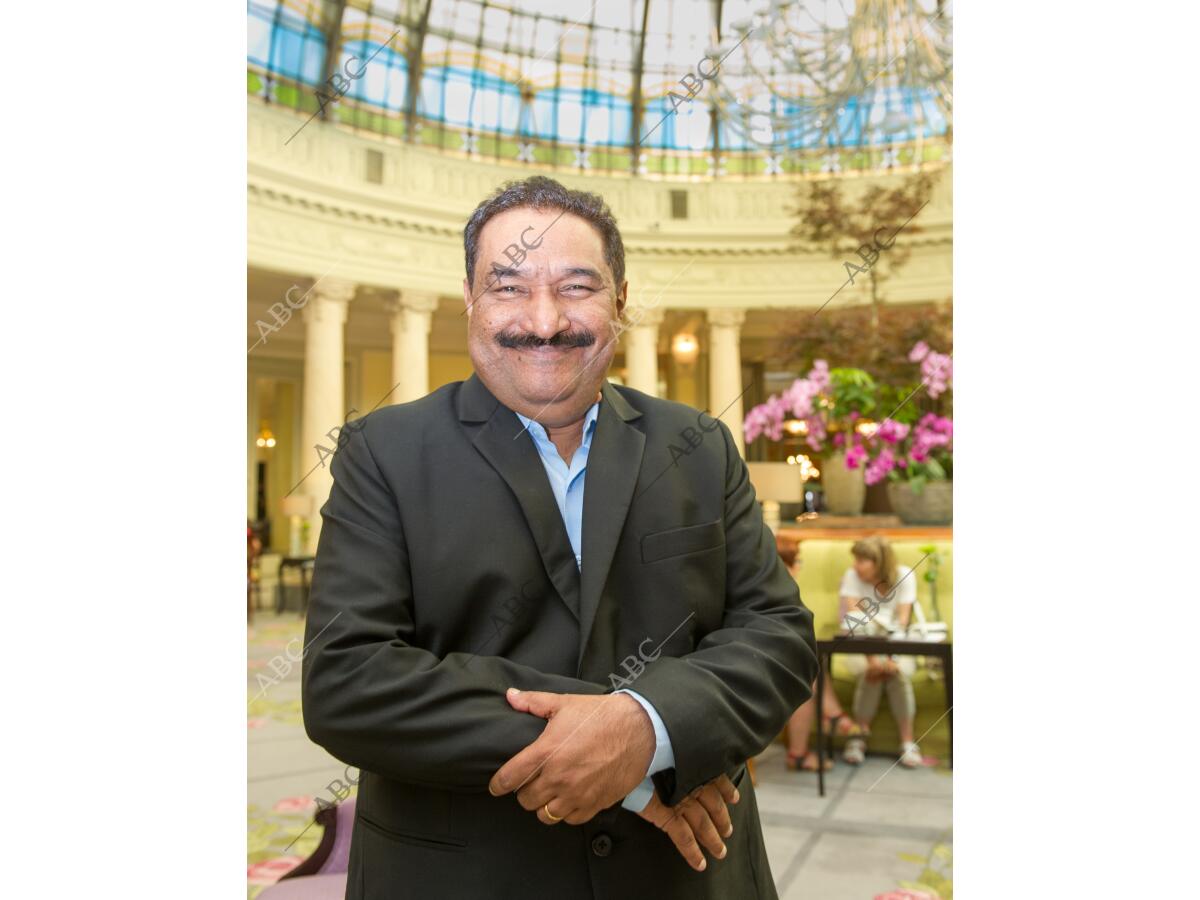 Entrevista A Sabbas Joseph director de Wizcraft - Archivo ABC