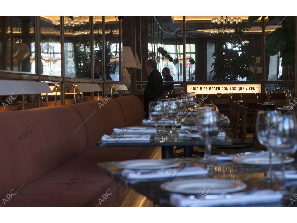 Reabre la Famosa cafetería café Comercial - Archivo ABC