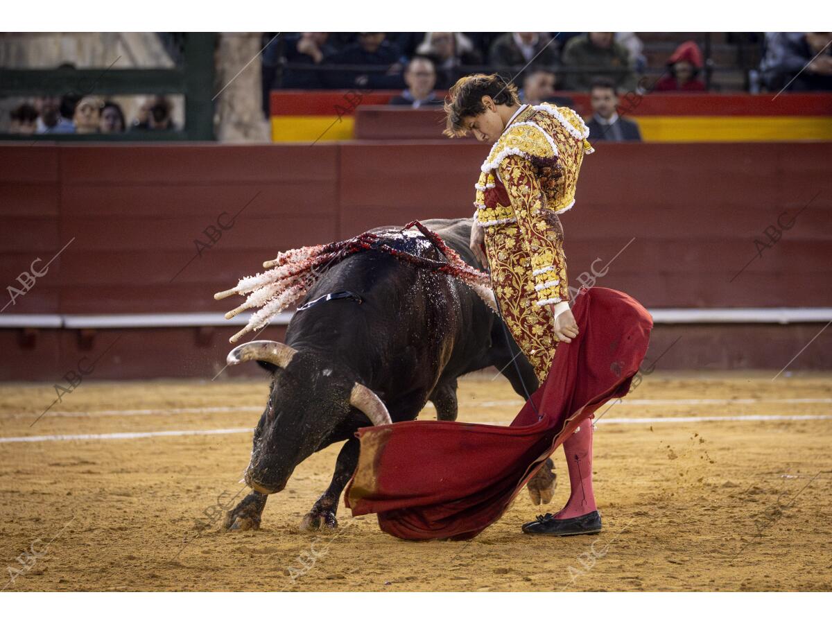 Roca Rey en su segundo Toro en la Feria de Fallas - Archivo ABC