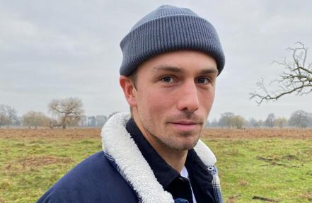 Así deberías llevar el gorro lo que queda de invierno